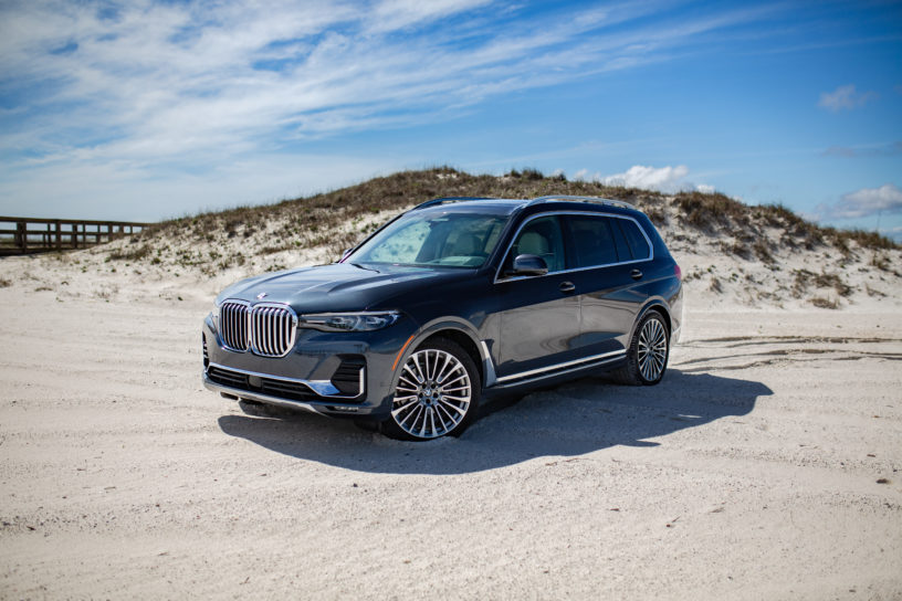 All About the BMW X7 | NUVO