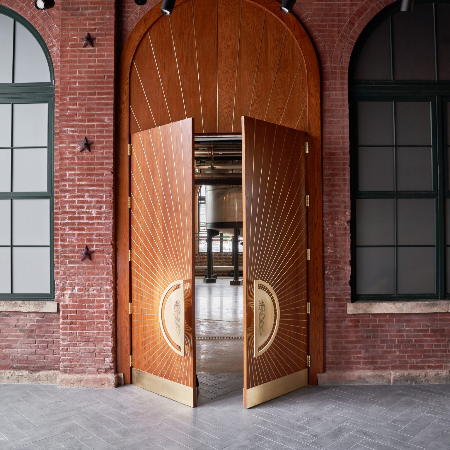 Angel’s Envy Honours Louisville’s Bourbon History | NUVO