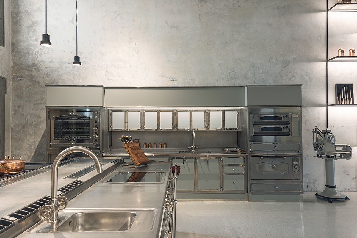 Made-to-Measure Kitchenmaker Officine Gullo Opens a Showrooom in a ...