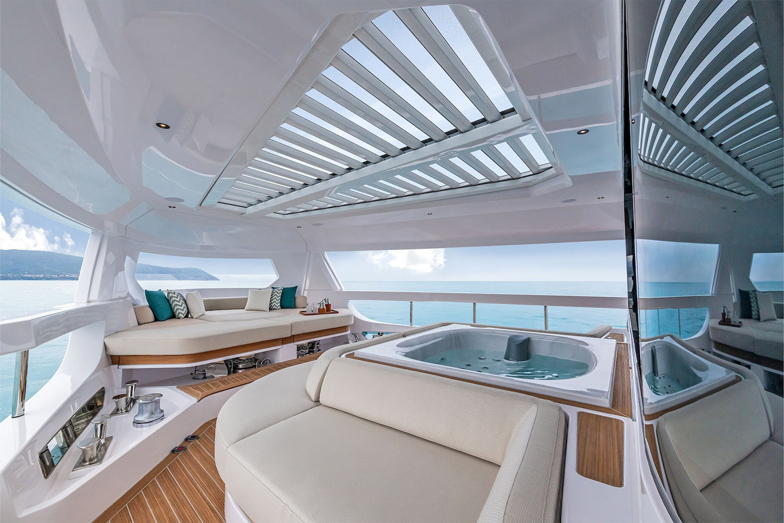 Ferretti’s New Infynito 90 Elevates Luxury Yachting | NUVO