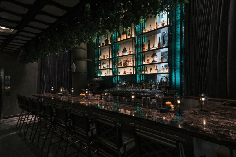 Mott 32 Brings Modern Hong Kong Flavours to Toronto | NUVO