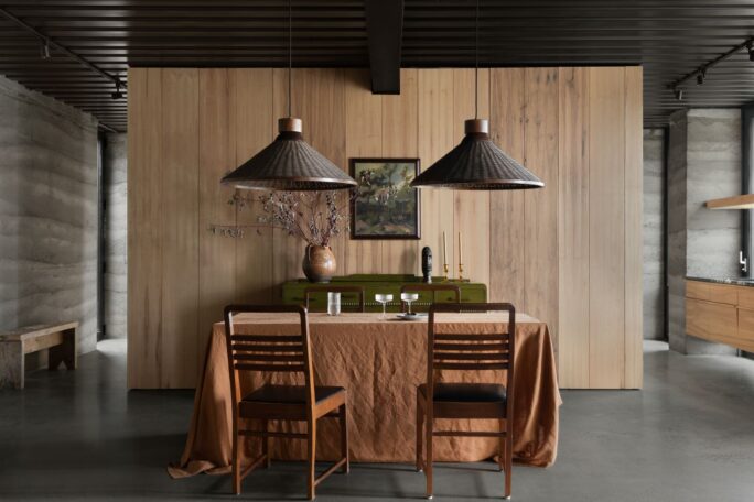 Vosjes Architecture Celebrates Prince Edward County Limestone in a ...